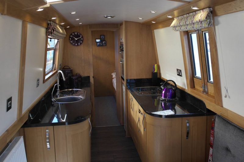 galley only from web - Aqua Narrow Boats